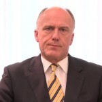 Abetz: Reporters should just report and not commentate - OUTInPerth ...
