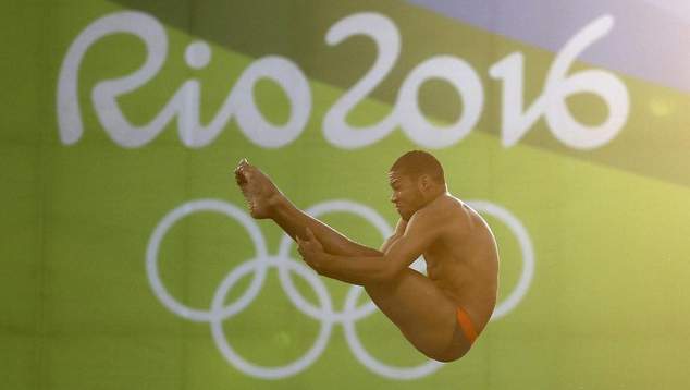 Venezuelan Olympic diver Robert Páez comes out - OUTInPerth | LGBTQIA+ ...