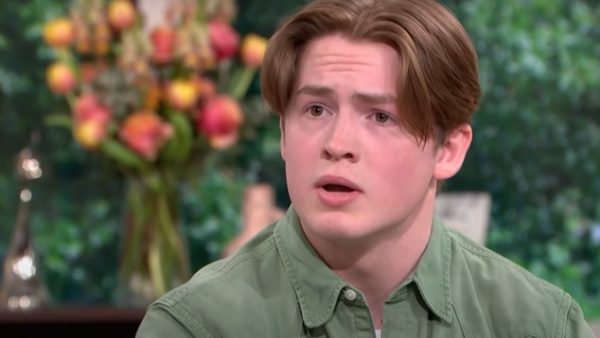Heartstopper Actor Kit Connor Forced To Come Out As Bisexual