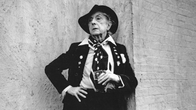 On This Gay Day | Raconteur, actor and writer, Quentin Crisp died
