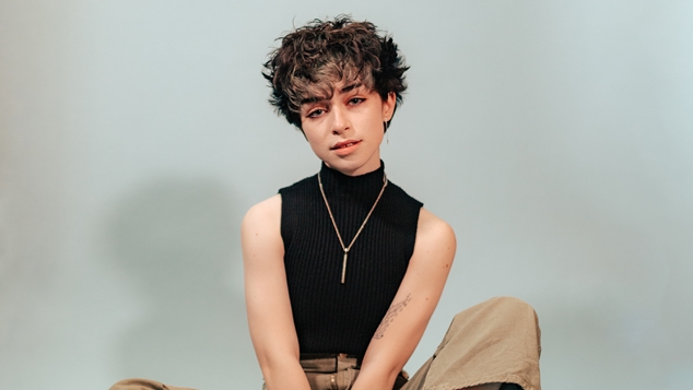 Addison Grace embraces self-acceptance on 'Things That Are Bad For Me ...