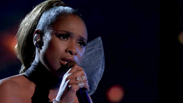 Jennifer Hudson sings 'Memory' on the finale of 'The Voice USA'