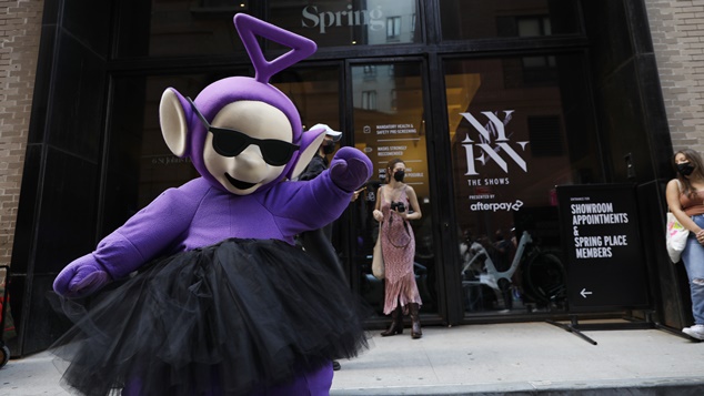 Style icon Tinky Winky spotted at New York's Fashion Week - OUTinPerth