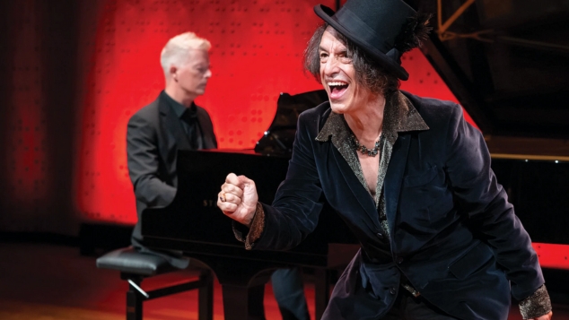 Paul Capsis is returning to The Maj with a brand new acoustic show