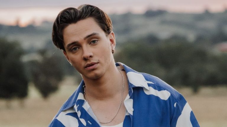 Ripley Alexander from 'Australian Idol' releases 'Mamma Mia'