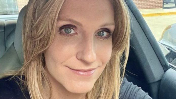 Internet falsely blames trans pilot for Washington tragedy