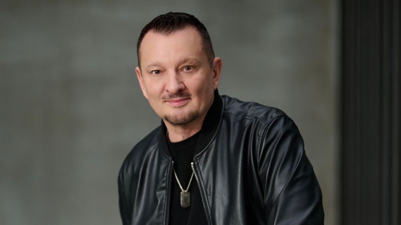 DJ Mark James delivers new tune 'I Don't Know'